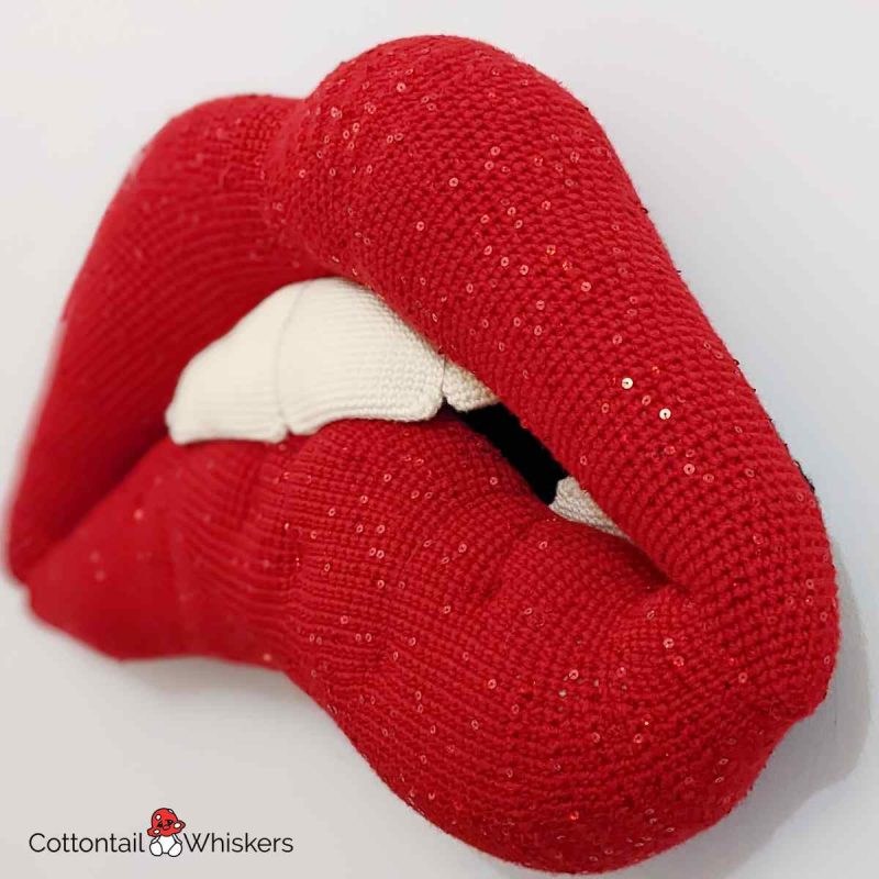 Rocky Horror Lips Crochet Pattern | Cottontail & Whiskers