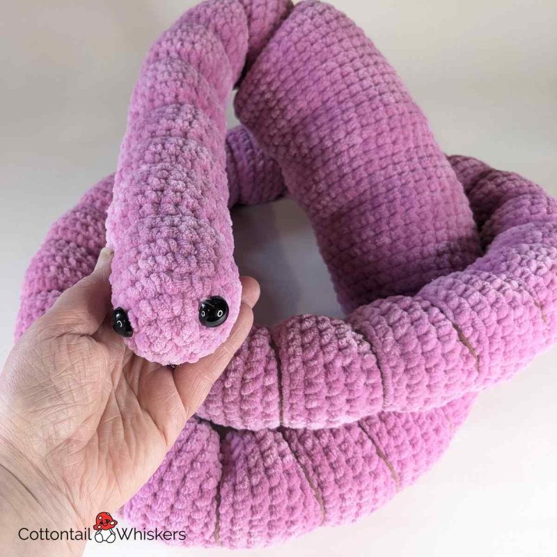 Giant Amigurumi Earth Worm Crochet Pattern Toy Craft Project Giant Amigurumi Earth Worm Crochet Pattern Toy Craft Project