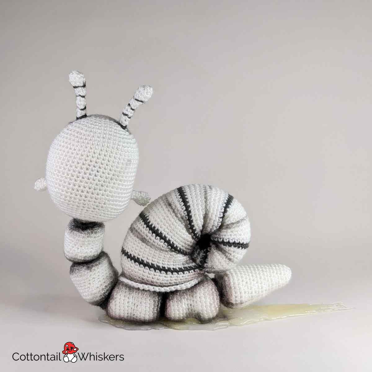 Scary Amigurumi Skeleton Snail Crochet Pattern Halloween Toy