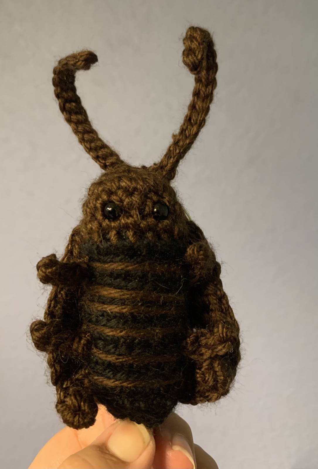 Free Amigurumi Cockroach Crochet Pattern Splat | Cottontail & Whiskers