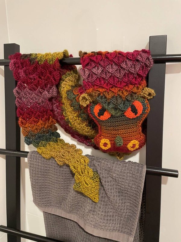 Beautiful Scaled Dragon Shawl Crochet Pattern | Cottontail Whiskers