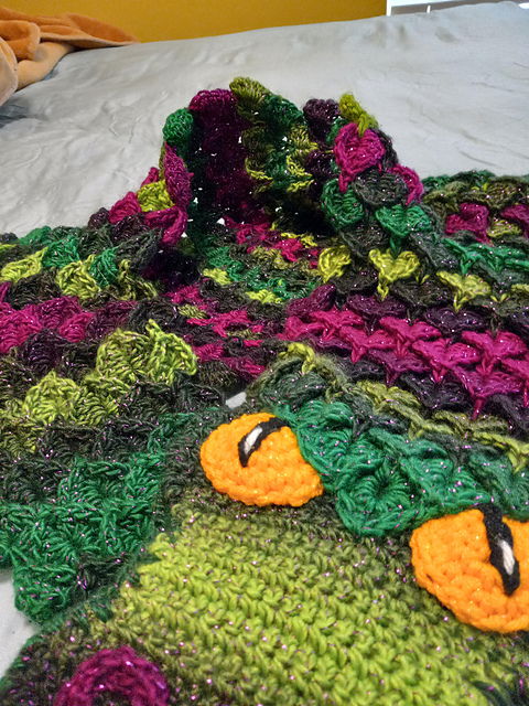 Beautiful Scaled Dragon Shawl Crochet Pattern | Cottontail Whiskers