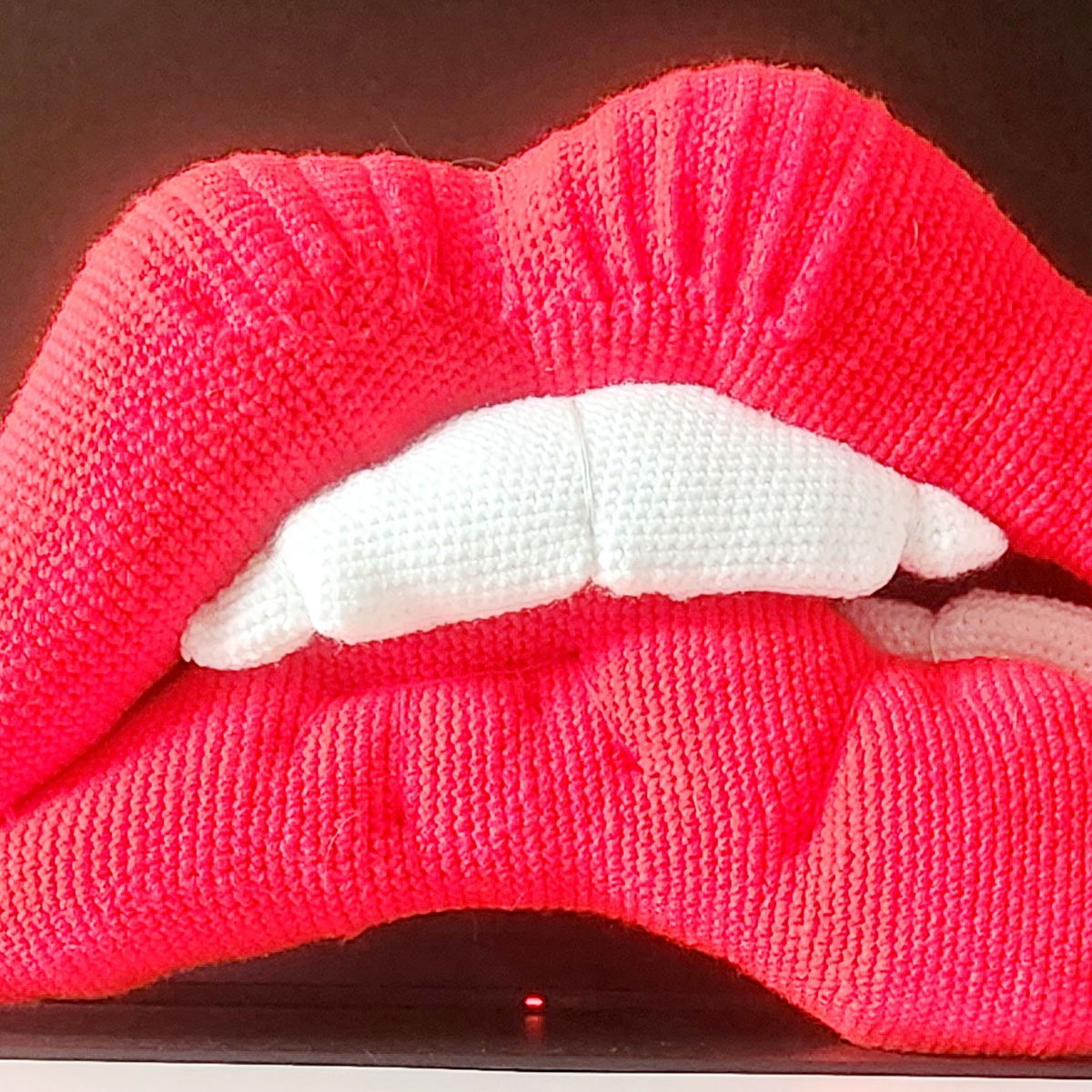 Rocky Horror Lips Crochet Pattern | Cottontail & Whiskers