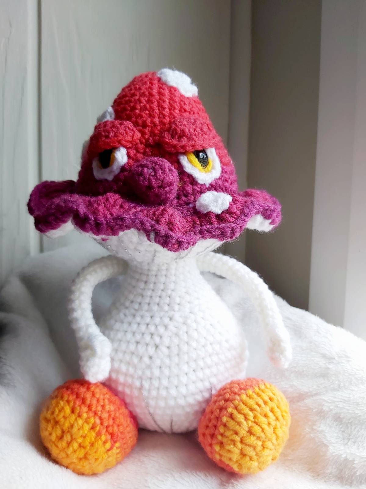 Free Amigurumi Cockroach Crochet Pattern Splat | Cottontail & Whiskers