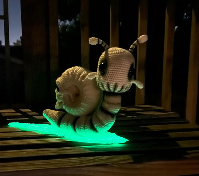 Scary Amigurumi Skeleton Snail Crochet Pattern Halloween Toy